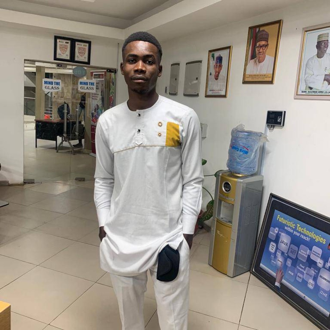 Get mentored by Victory Akom on Veet