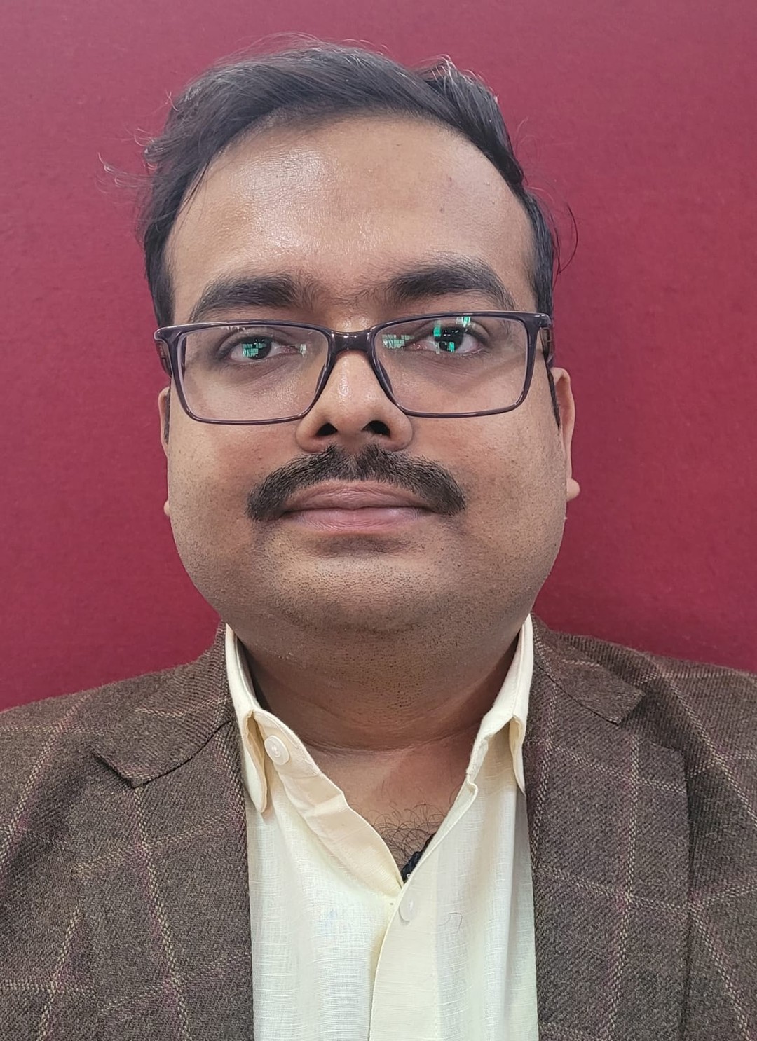 Get mentored by NAMAN MISHRA on Veet Get mentored by NAMAN MISHRA on Veet