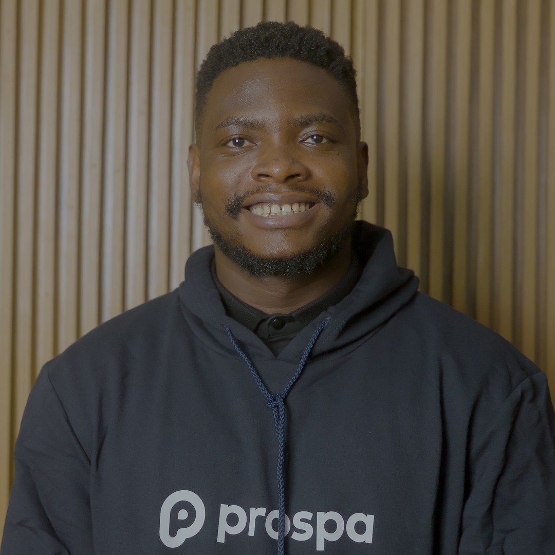 Get mentored by Olamide Ilori on Veet